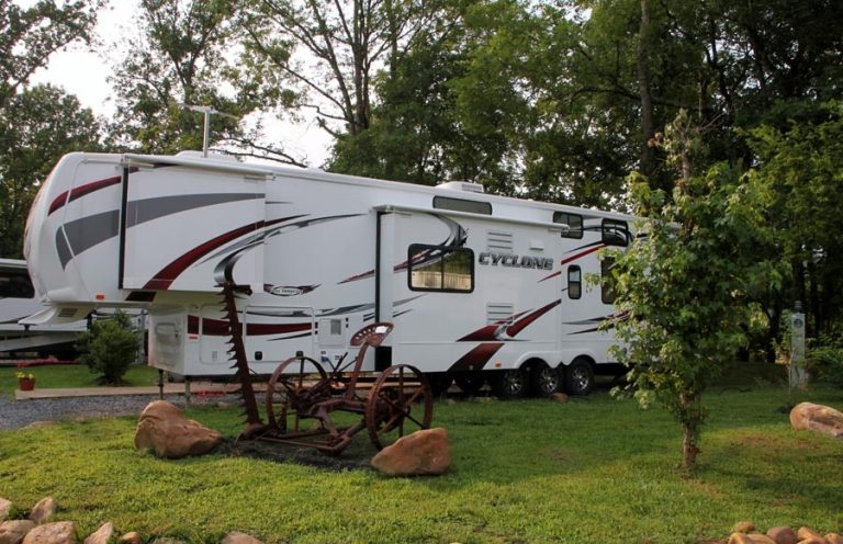 Travel Photos - RV Photos | Up The Creek RV Camp